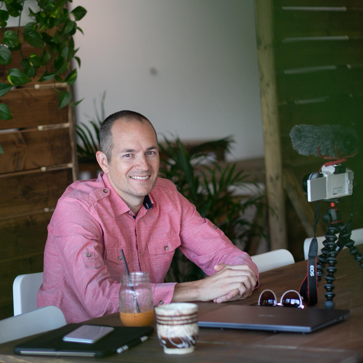 Hire a Duda Website Builder Expert | Tom Connery @ Ayni Media